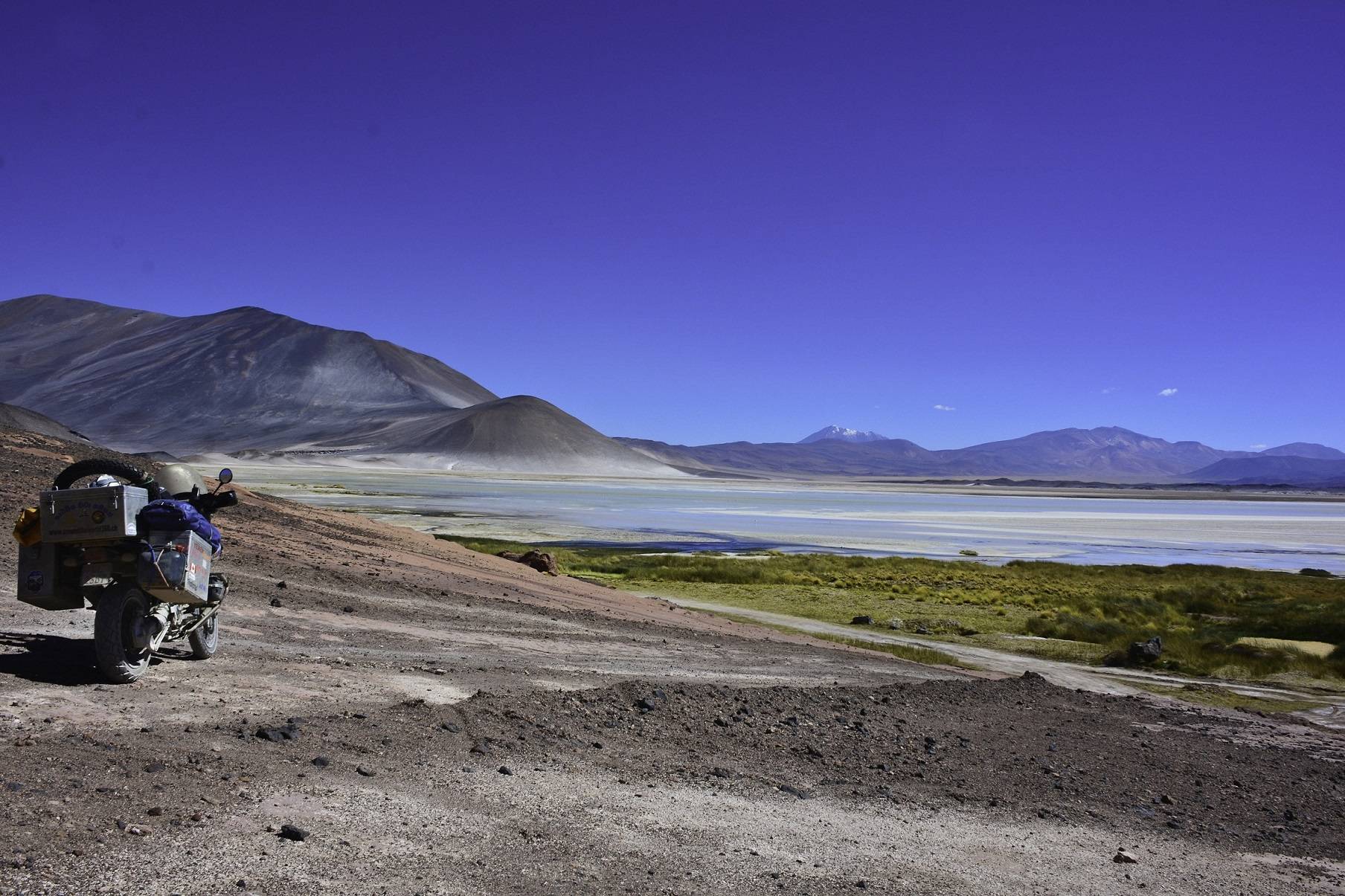 Am Ende der Straße – Eine unglaubliche Weltreise – kredo-Magazin